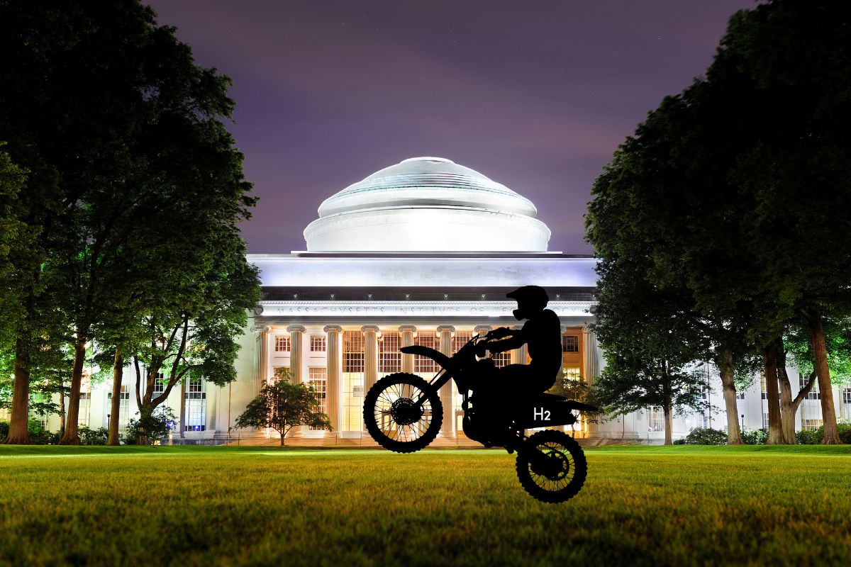 MIT Team Creates Open-source Hydrogen Fuel Cell Motorcycle - H2 News MIT Team Creates Open-source Hydrogen Fuel Cell Motorcycle - H2 News