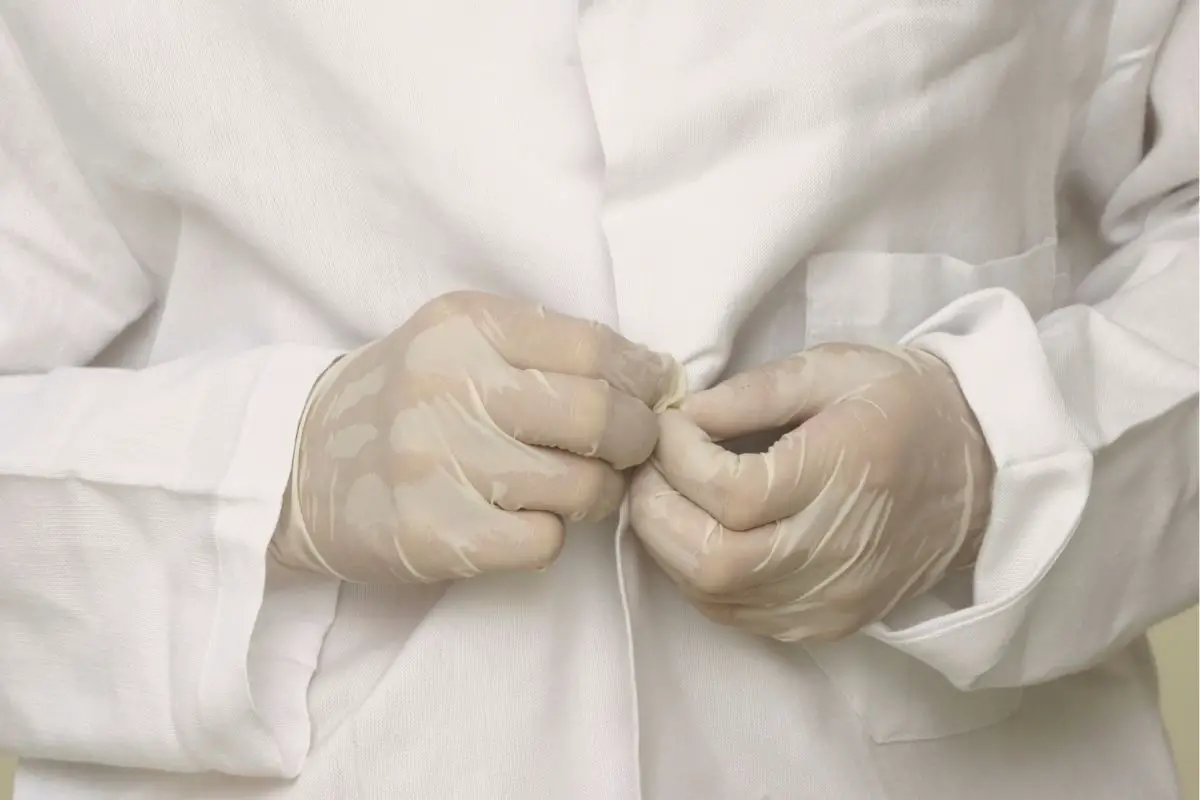 6 Crucial Laboratory Safety Tips – Hydrogen Fuel News