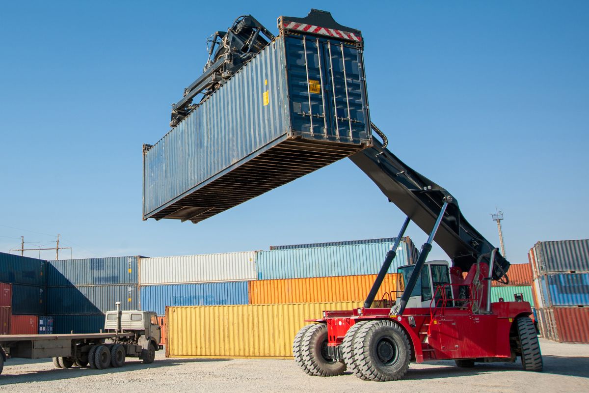 Hyster Begins Test Using Hydrogen Fuel Cells To Power Container Handler ...