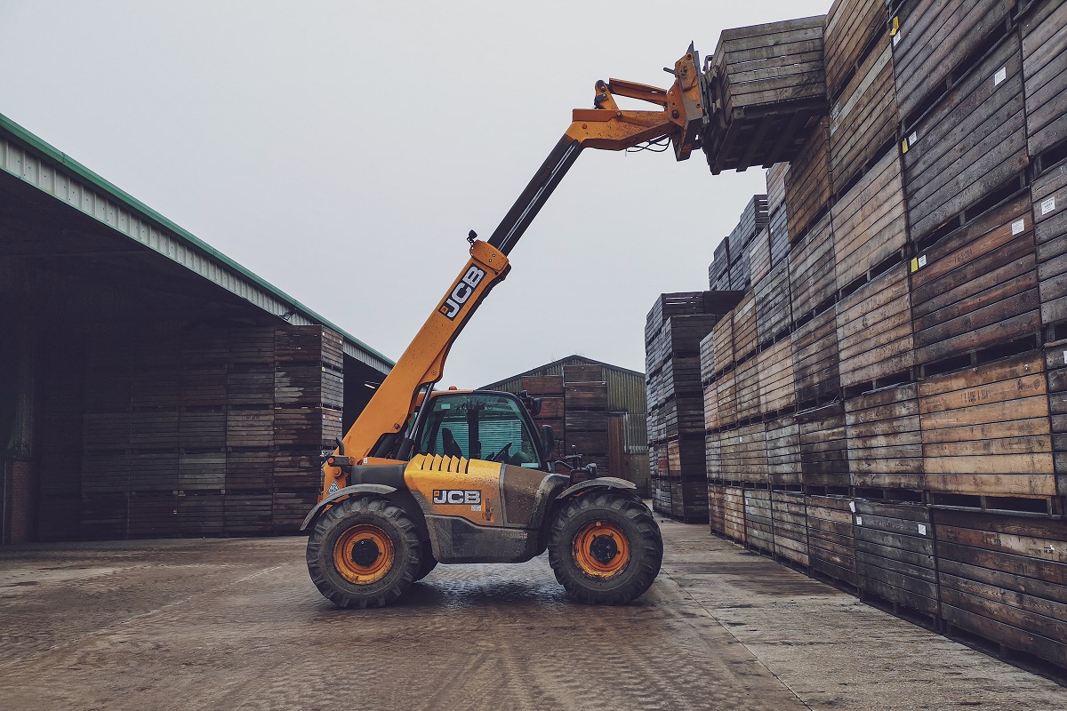 JCB Hydrogen Engines Reach Major Production Milestone - H2 News