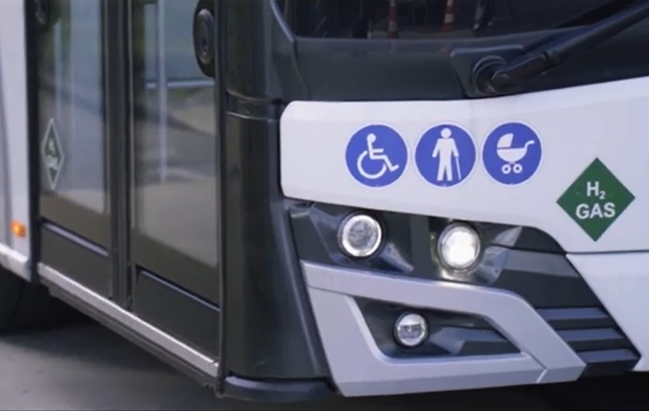 Solaris Orders 96 Hydrogen Engines From Ballard For Its Buses In Europe ...