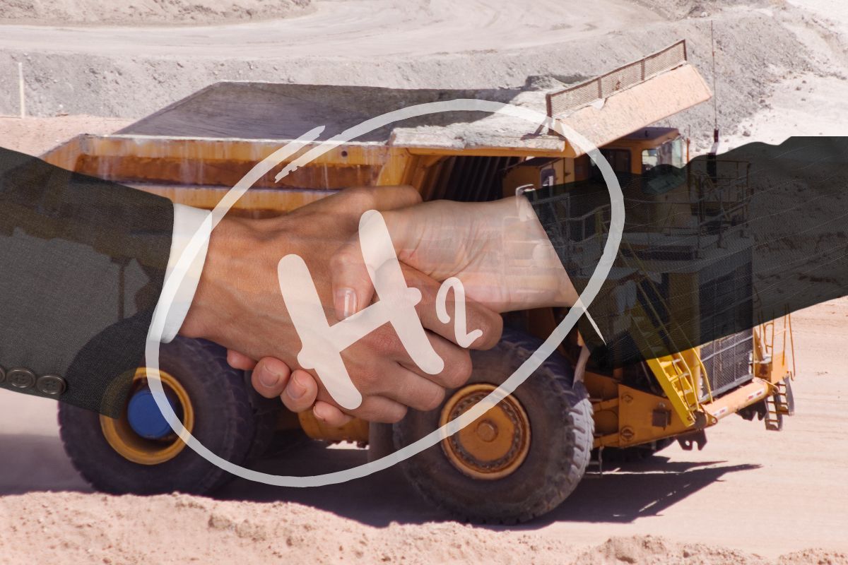 Komatsu Mining Truck To Be Powered By A Hydrogen Fuel Cell With GM’s ...