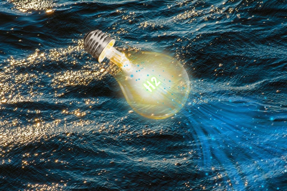 High-performance Green Hydrogen Production At Sea With The Help Of AI ...
